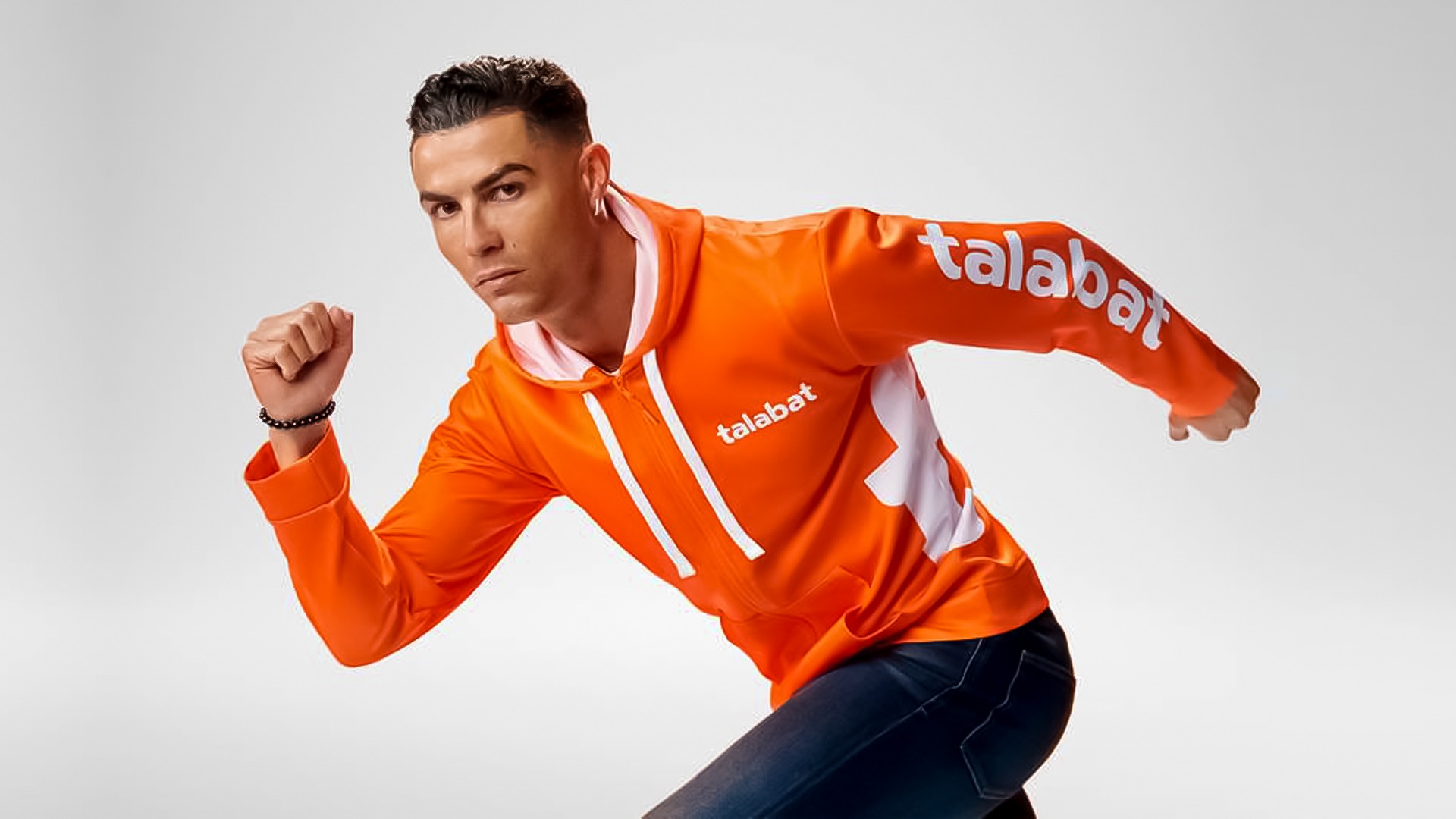 Talabat signs Cristiano Ronaldo as its official brand ambassador ...